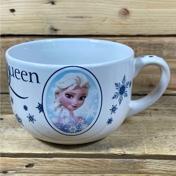 Disney / Frozen | Dining | Disney Frozen Elsa Snow Queen Mug Jumbo 24 ...